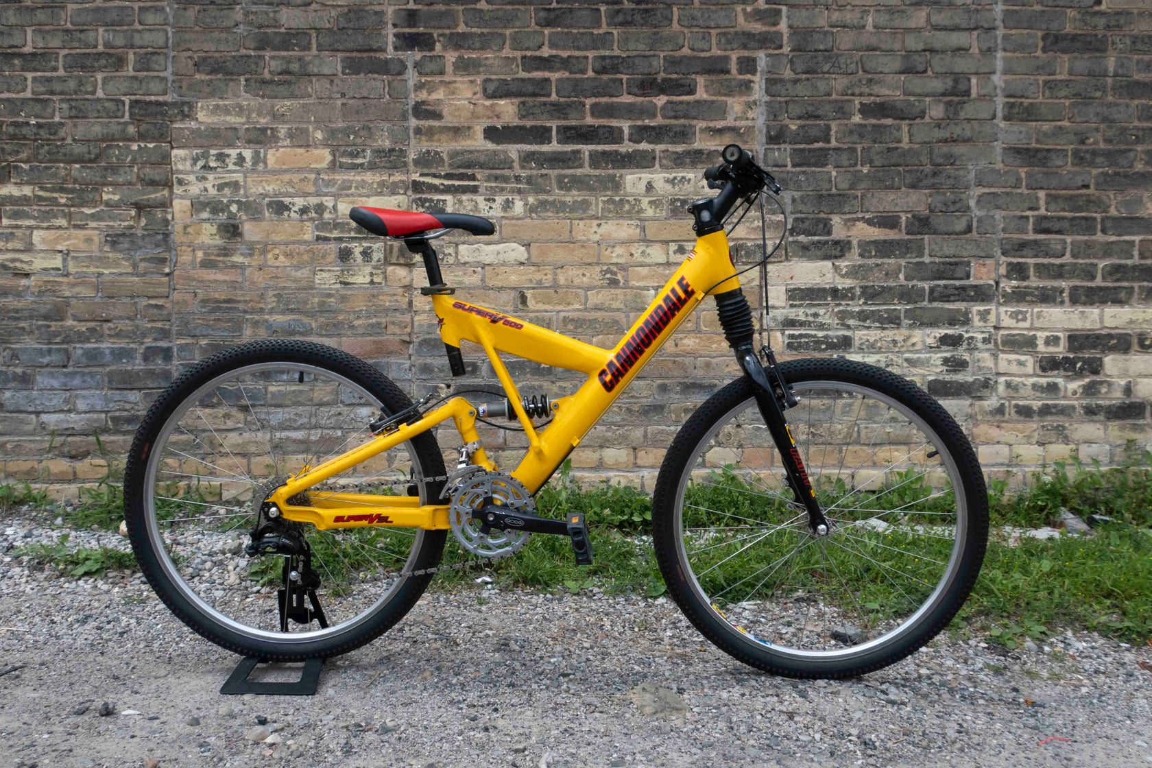 Cannondale Super V 500 – Gremlins Bicycle Emporium