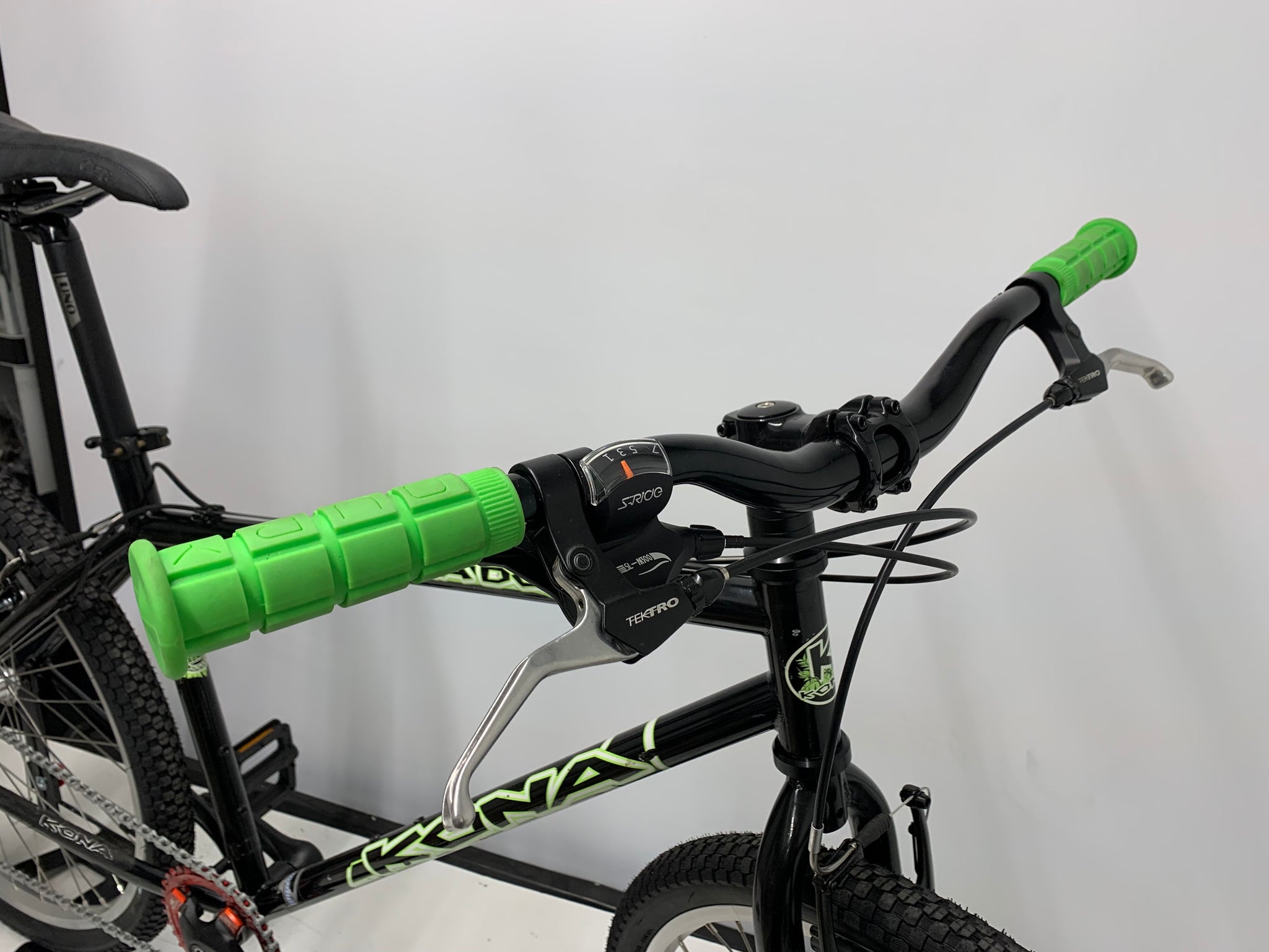 Kona Lava Dome – Gremlins Bicycle Emporium